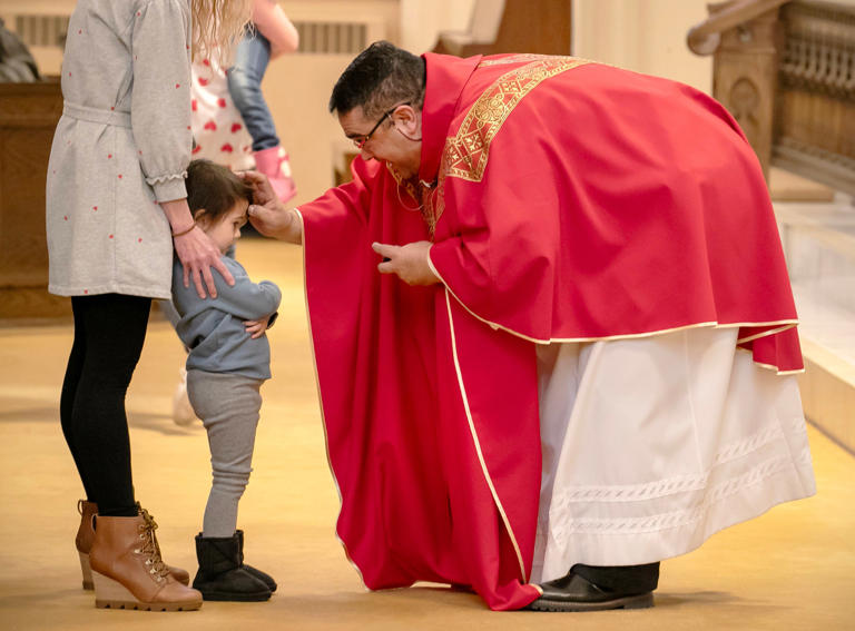 Sheboygan Press earns 14 honors in Wisconsin Newspaper Association ...