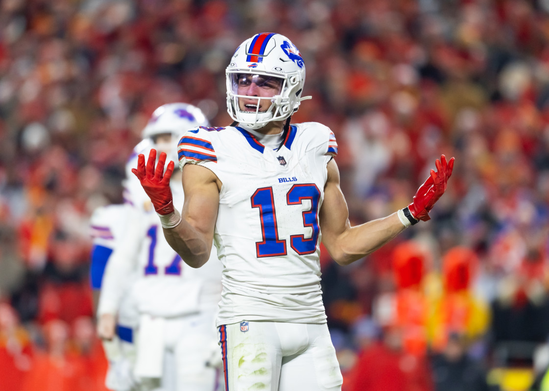 Former Bills Mack Hollins turns barefoot heel by agreeing to terms with hated division rival in ...