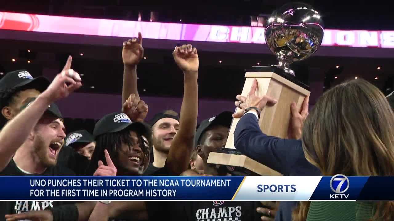 UNO men's basketball arrives back in Omaha after making history