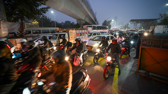 Repeat offenders of traffic rules may lose driving licences in Delhi