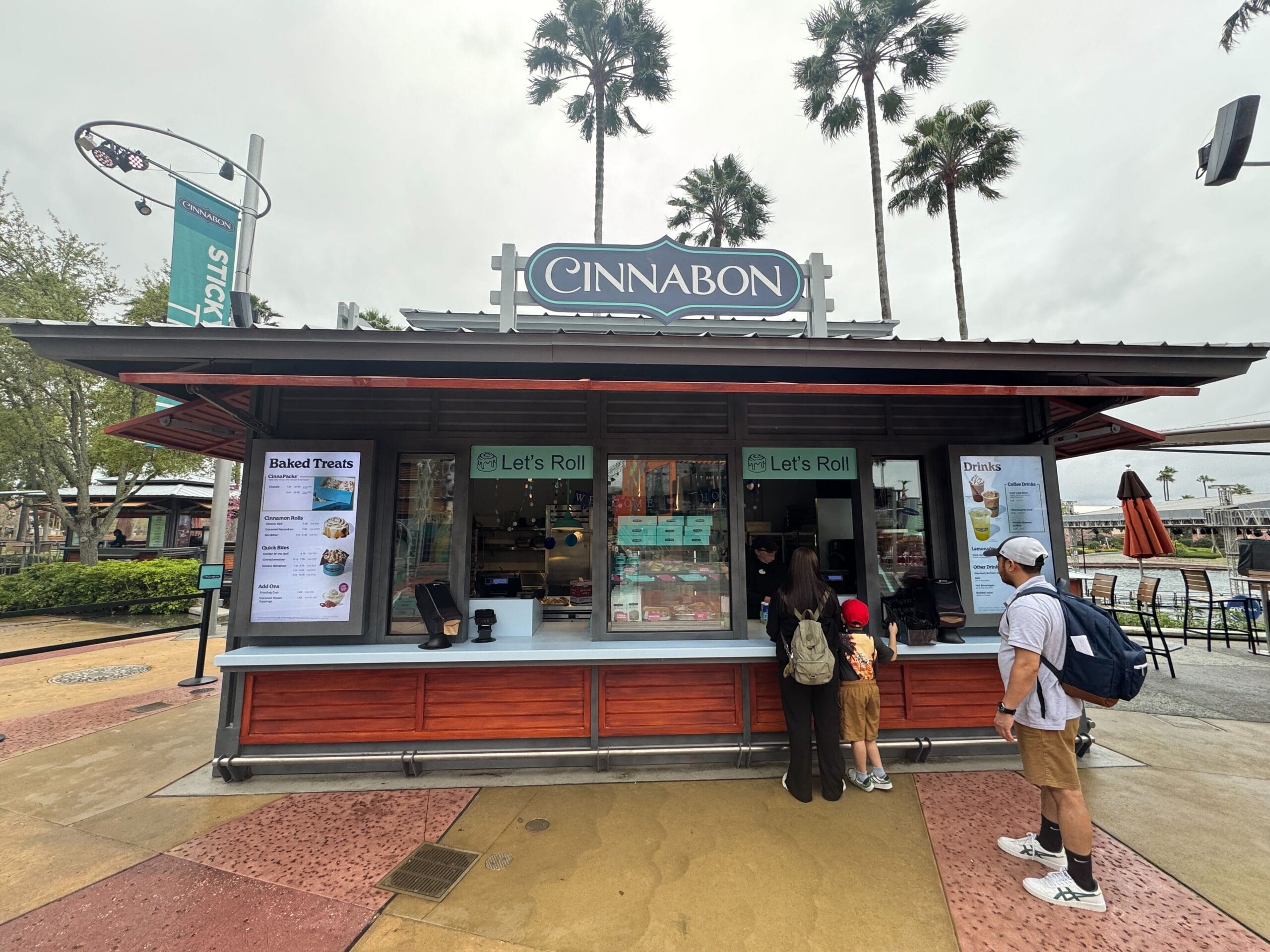 New Permanent Cinnabon Location Now Open at Universal CityWalk Orlando