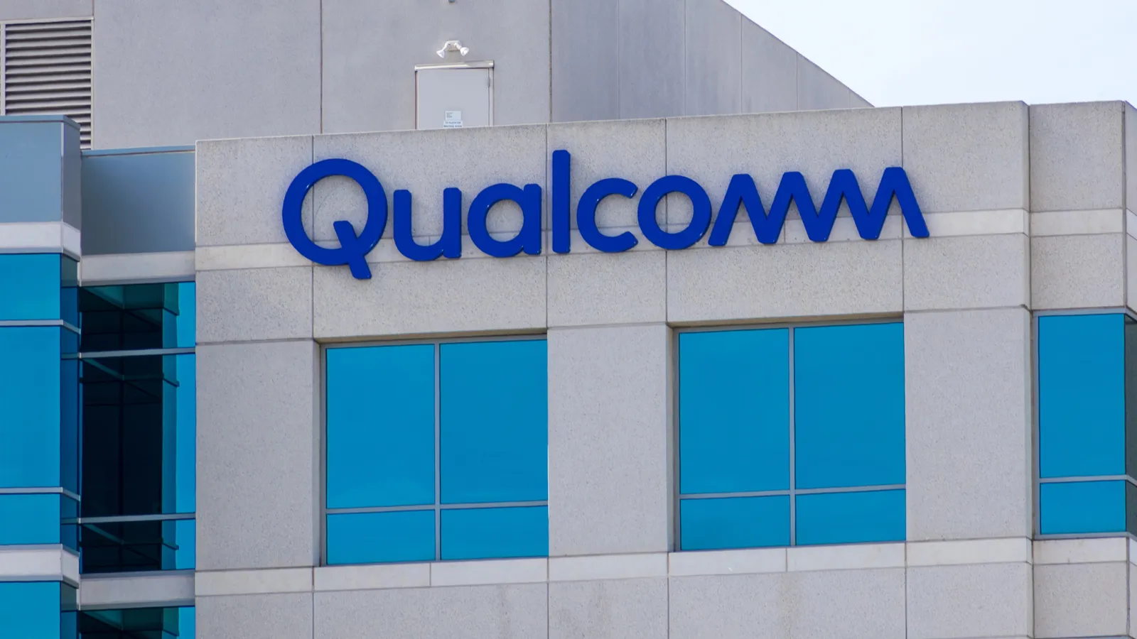 Qualcomm’s next big chip could outmuscle AMD and Intel on memory
