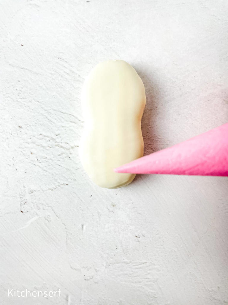 3-Ingredient Bunny Feet Cookies