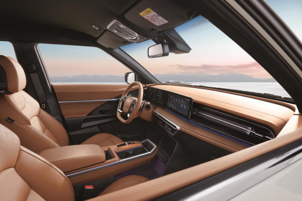 “3140만원 하이브리드”…KGM, 첫 HEV ‘토레스 하이브리드’ 출시