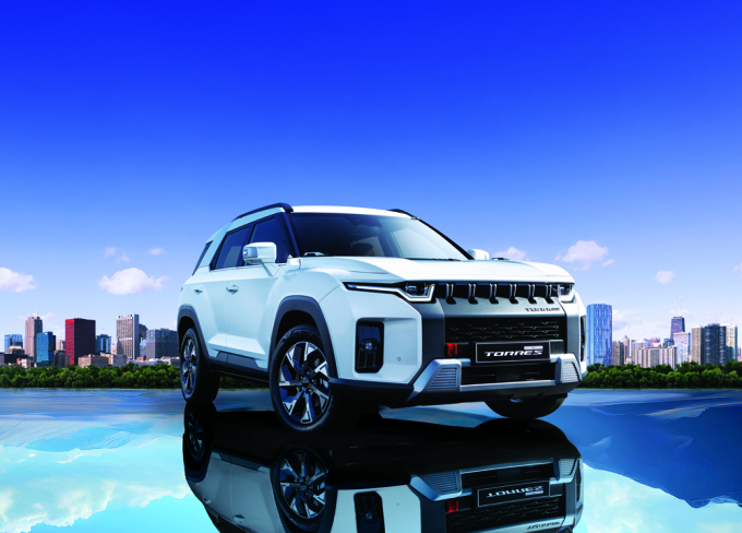 KGM, 첫 HEV 모델 '토레스 하이브리드' 출시...3140만원부터