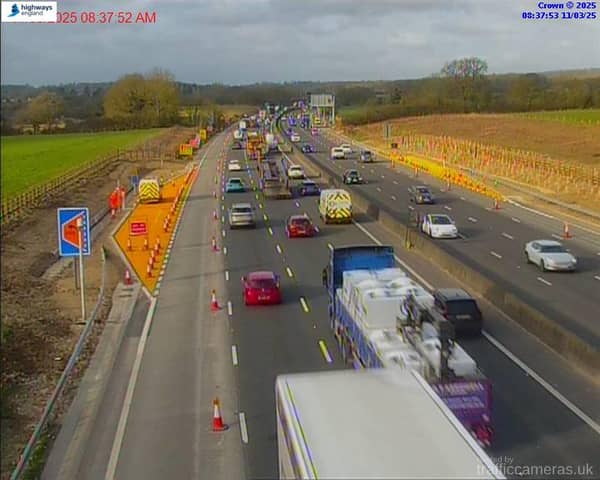 London travel news LIVE: M25 traffic chaos with four mile tailback ...