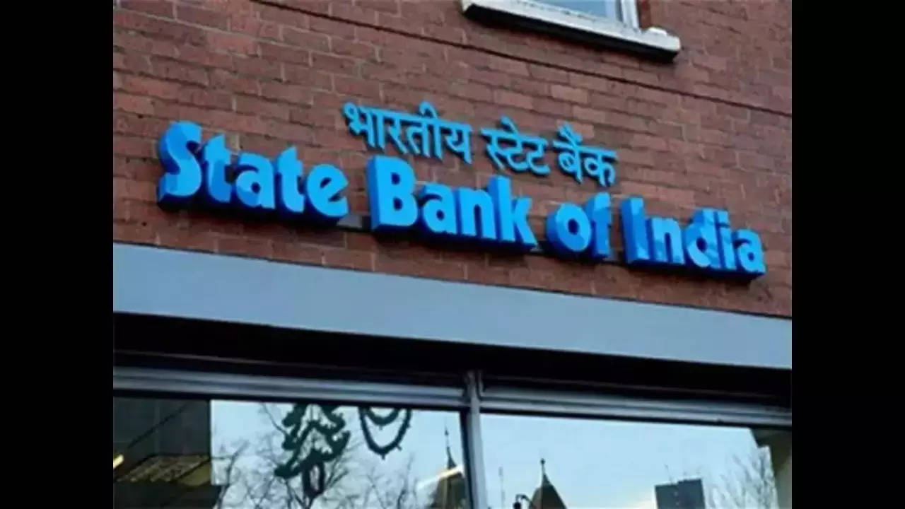 SBI down: Issue affecting mobile banking, UPI and other services ...