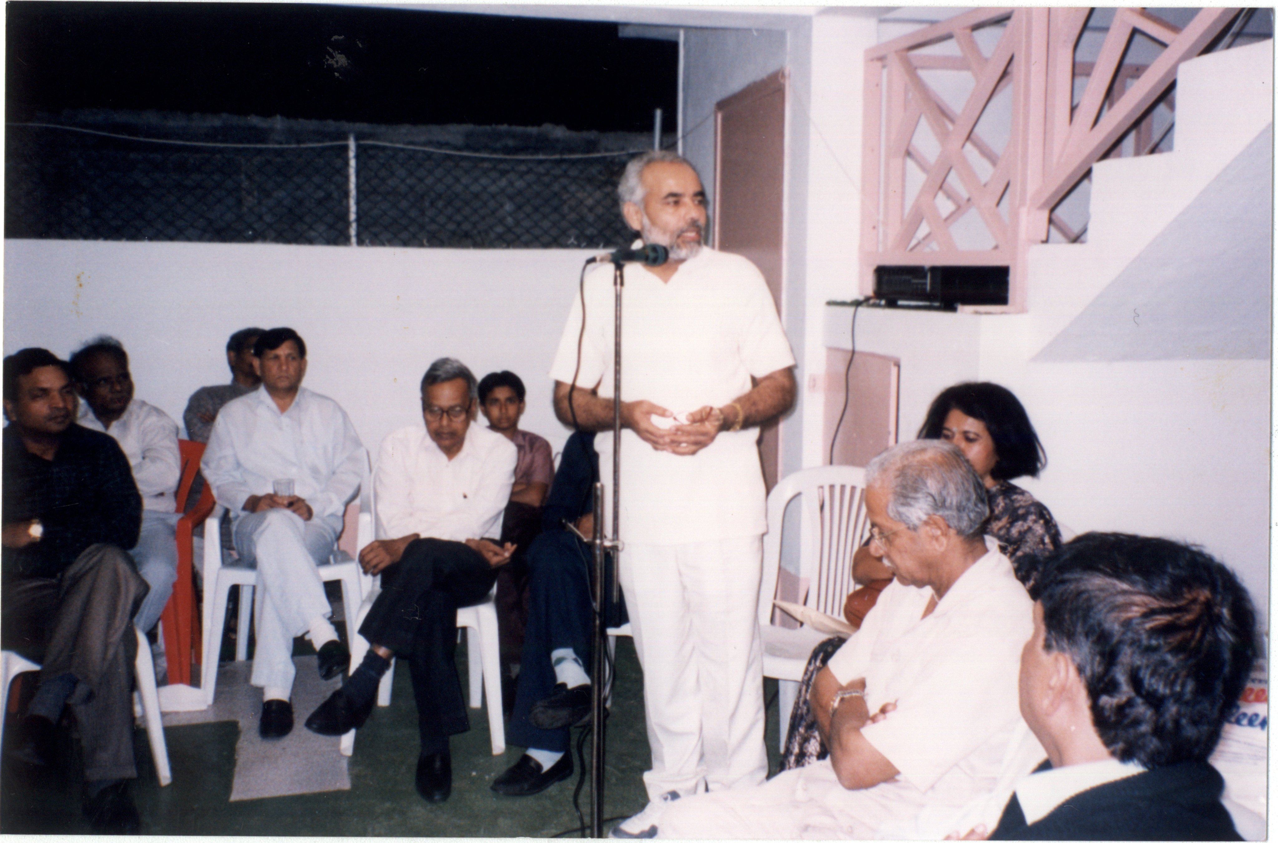 PM's déjà vu moment? When Modi visited 'Mini India' Mauritius 27 years ago