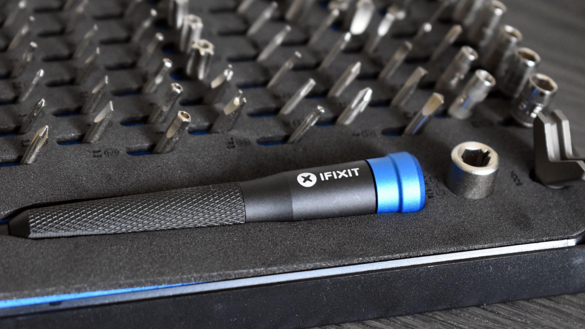 iFixit's Compatibility Checker Makes Device Repair Even Easier