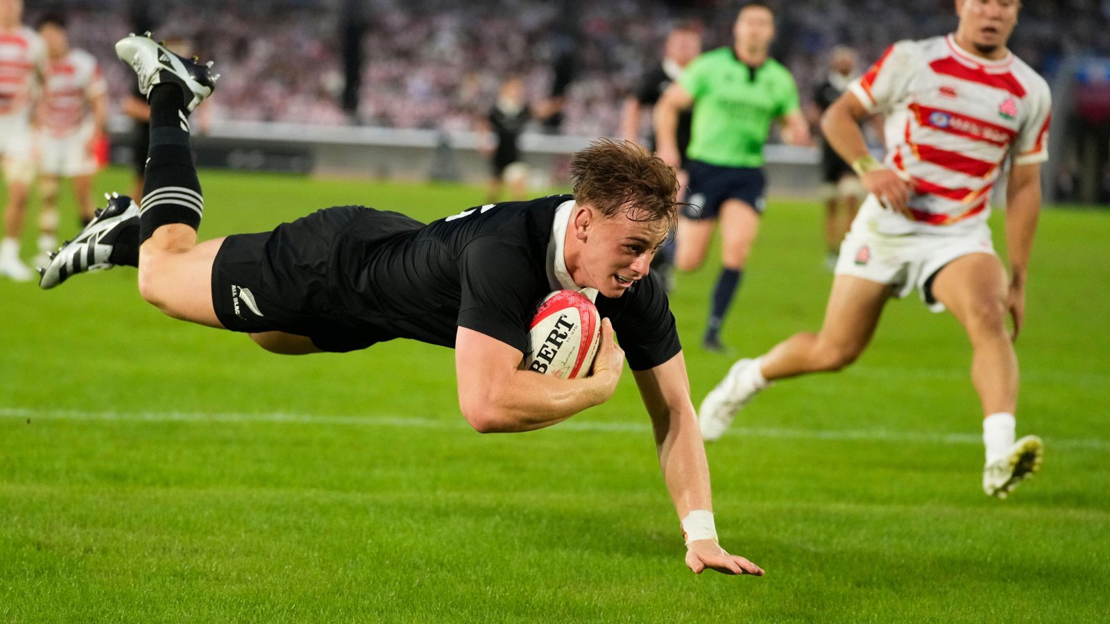 All Blacks rookie recommits to New Zealand Rugby and Hurricanes beyond ...