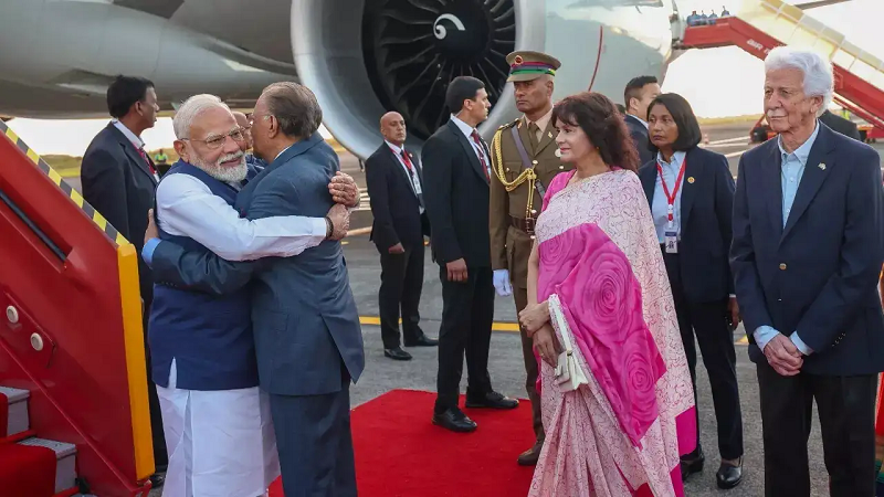 PM Modi arrived in Mauritius on a two-day visit, all 34 ministers ...