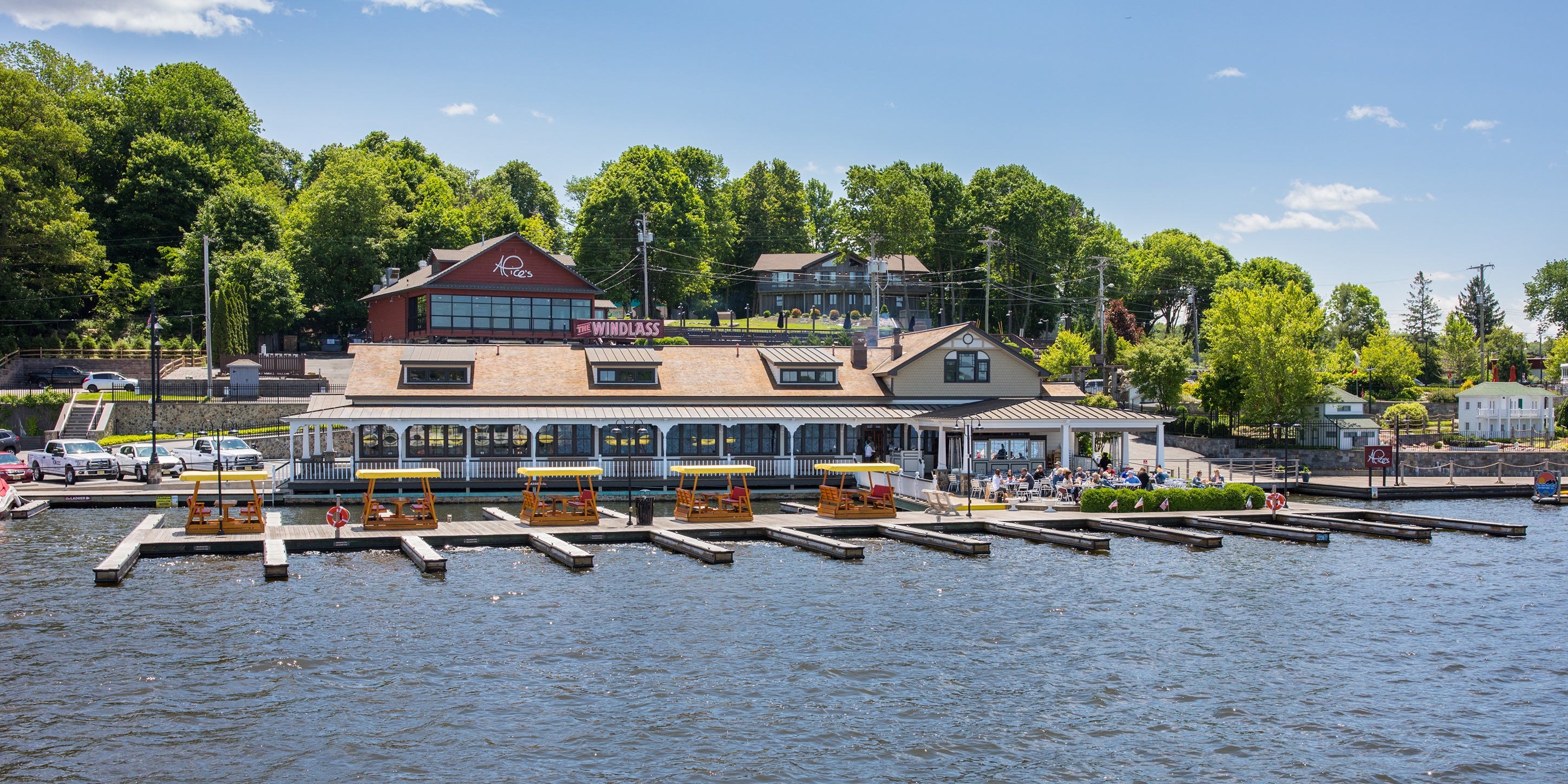 The 'Jersey Eats Podcast' names best outdoor dining spots
