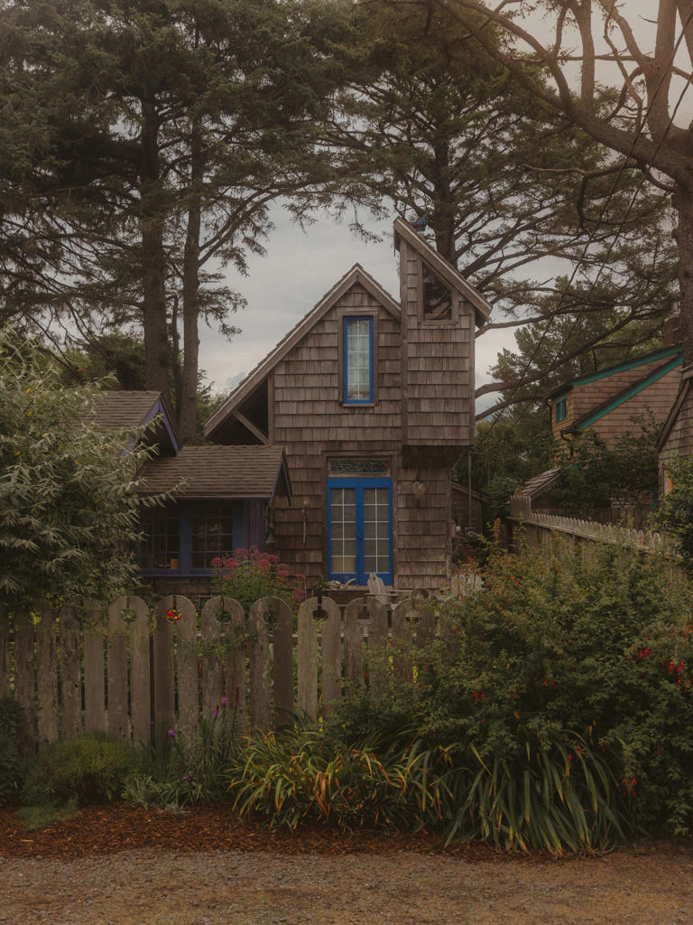 On Oregon's Central Coast, Vacationing Feels Timeless—Not Trendy