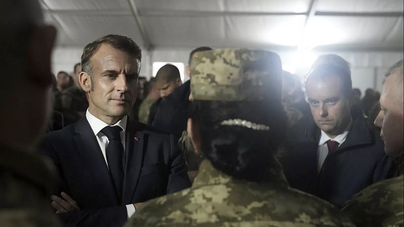 Macron's defence spending plan drives open political divisions in France