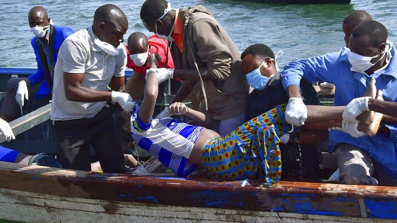 boat capsizes in Congo, 25 are dead, many of them soccer players