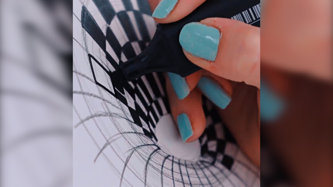 Transforming Imagination Into DIY Visual Art