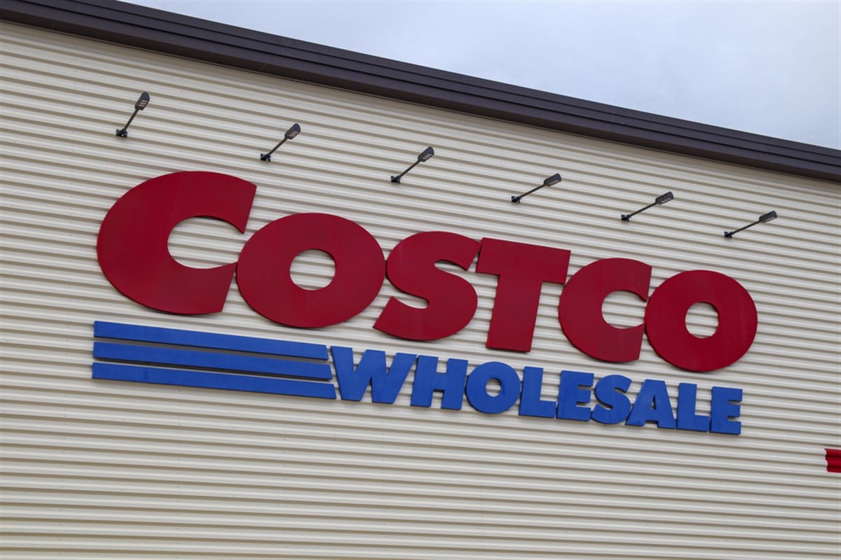 Costco Price Plunge Equals Opportunity for Investors