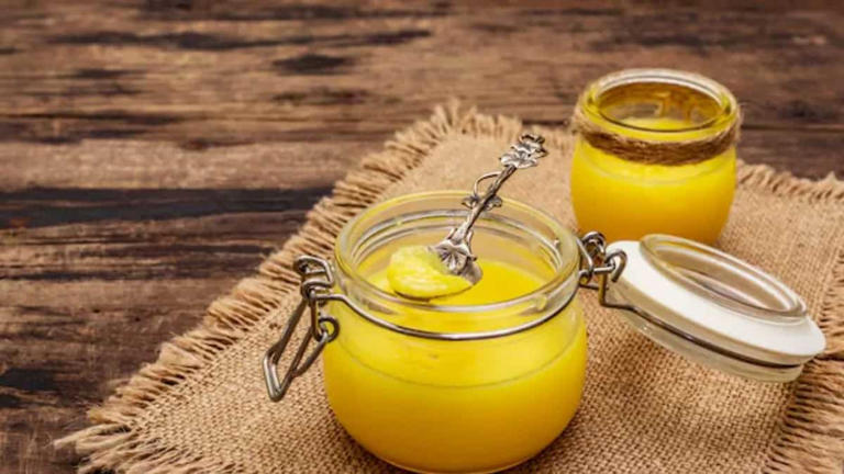 5 Kitchen Tips To Clean Ghee Post Frying During Holi