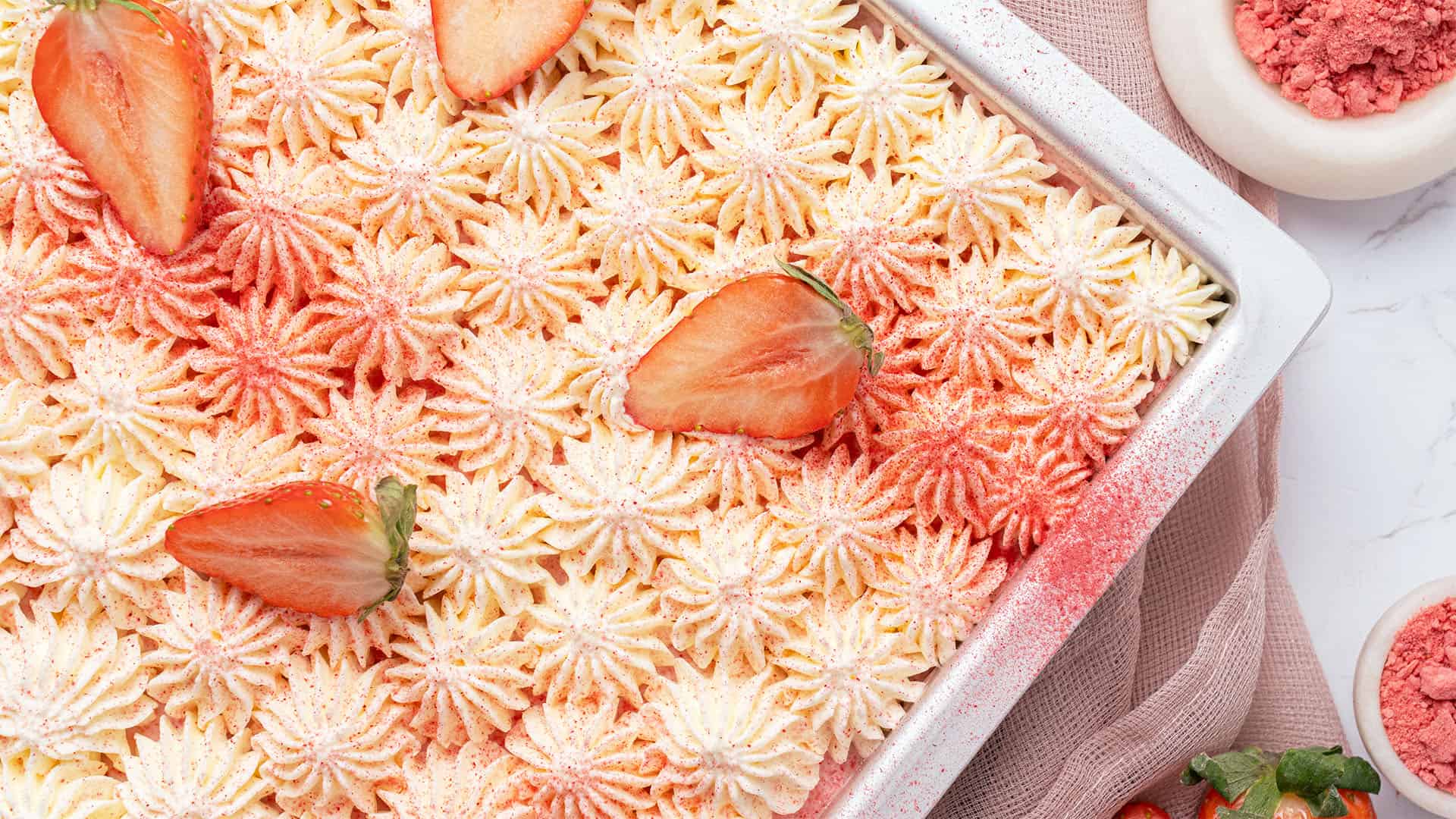 27 Most Beautiful Strawberry Desserts Secretly Easy to Make
