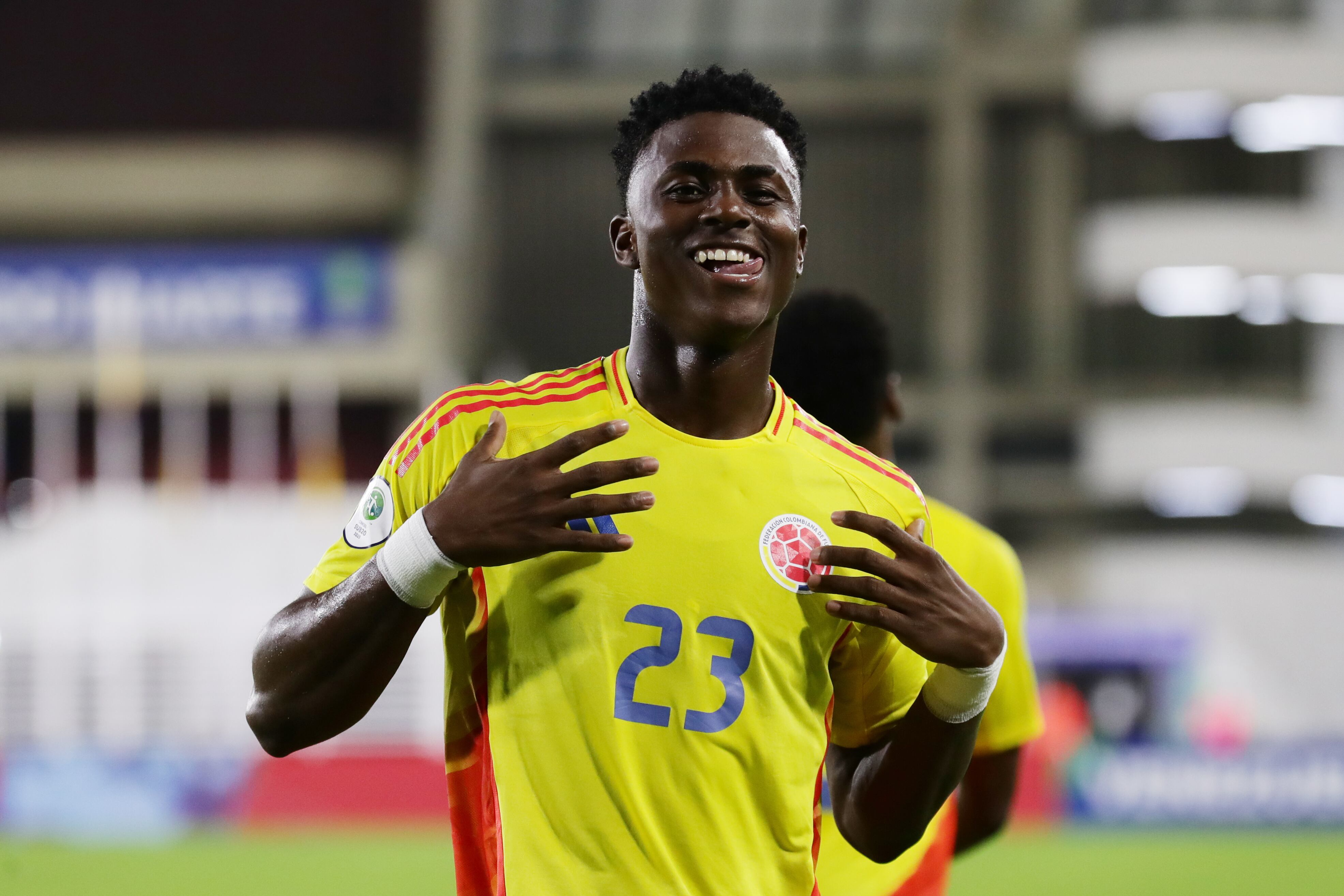 ¿Neiser Villarreal camino a Barcelona? Esto se sabe sobre el interés ...