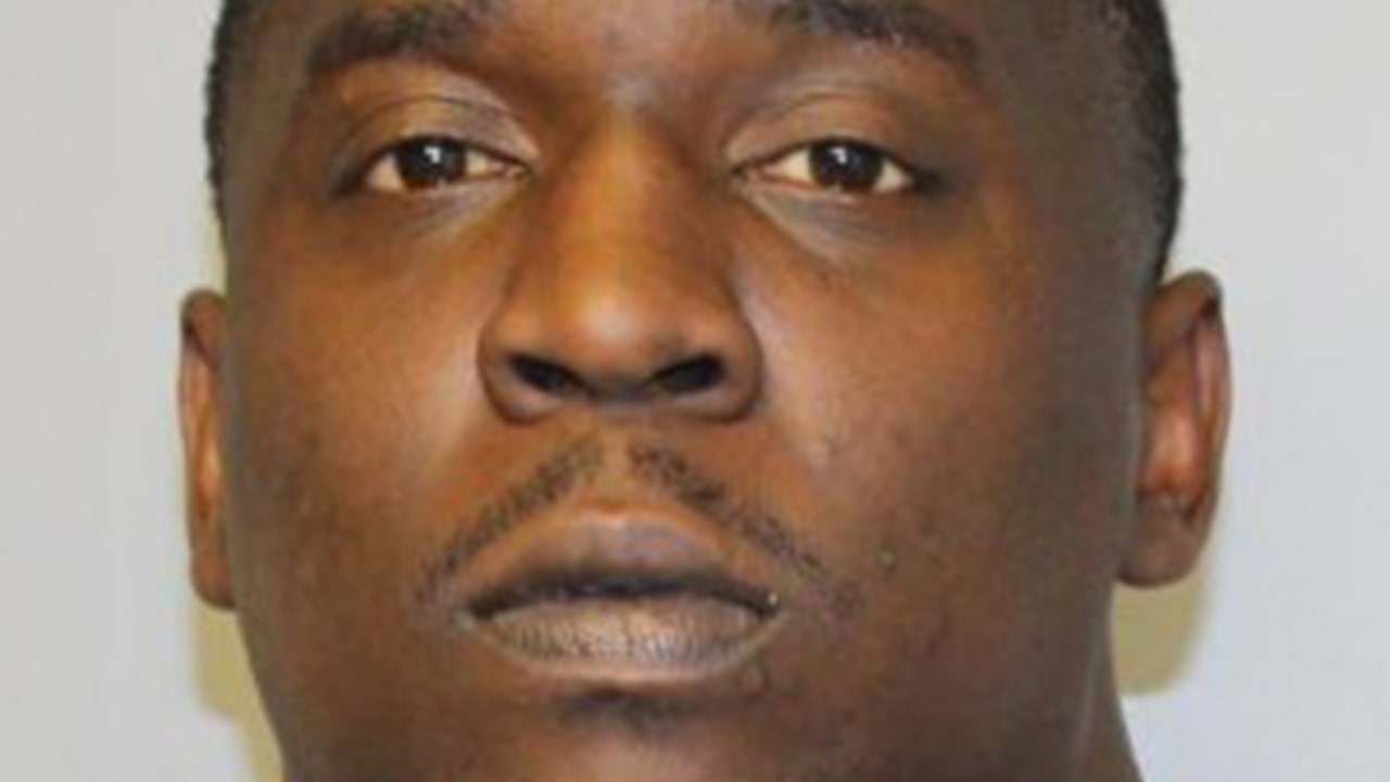 Fake football recruiter accused of ripping off Georgia athletes, police say