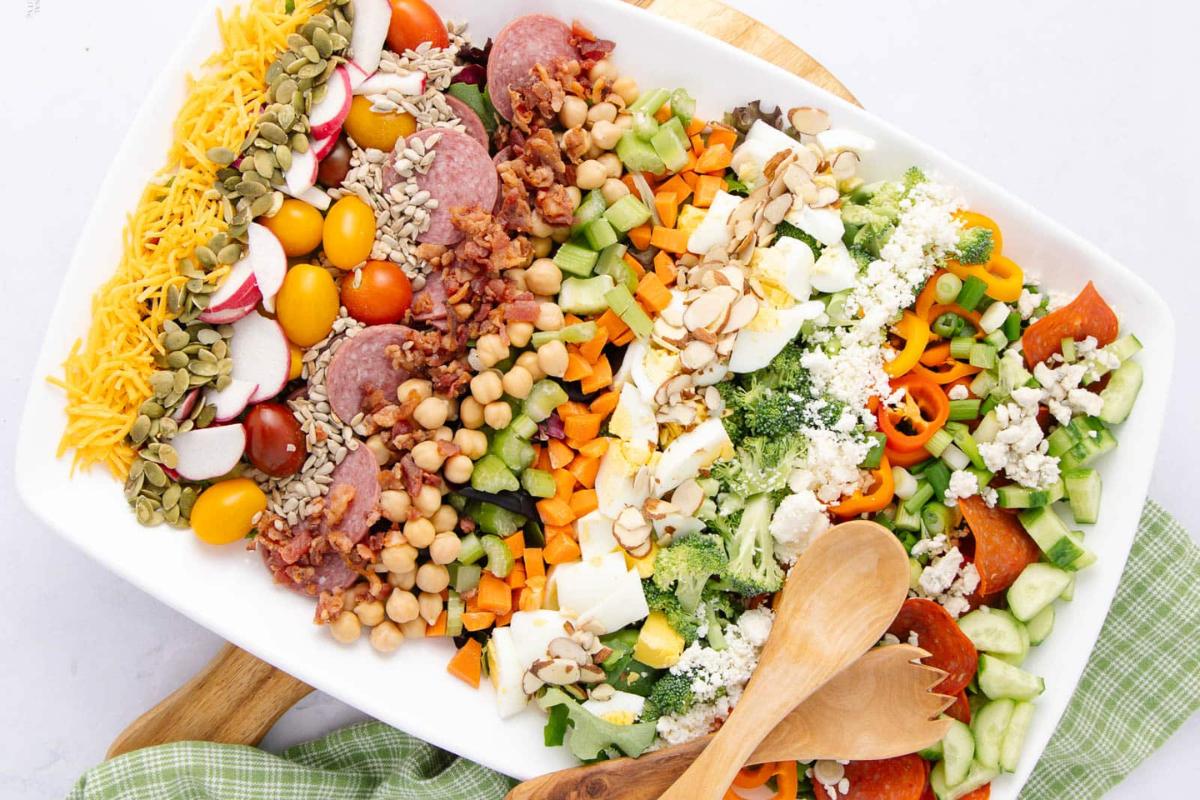 Fresh & Flavorful: 21 Spring Salad Recipes to Brighten Your Table