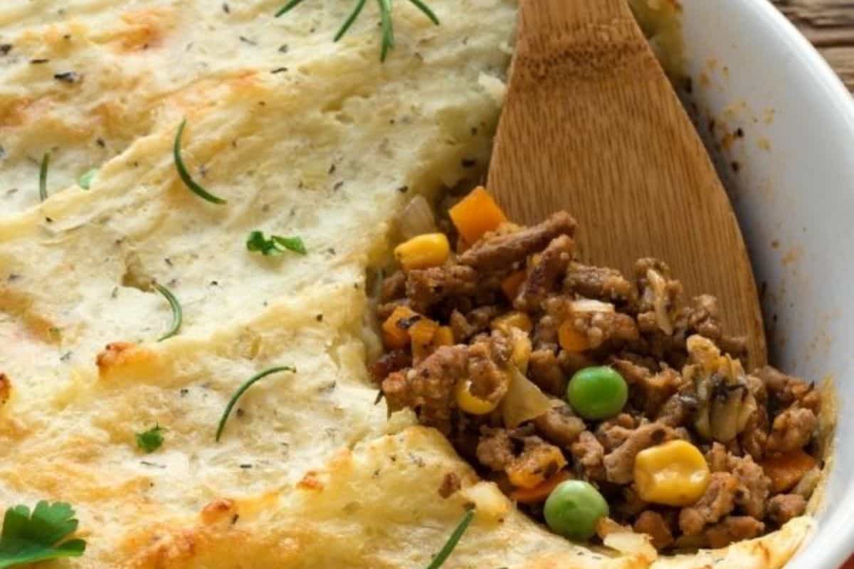 20 Crowd-Pleasing Potluck Recipes to Celebrate St. Patrick’s Day