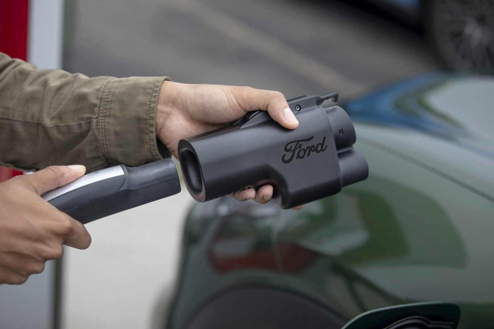 Ford says it's done sending out all its complimentary NACS charging ...