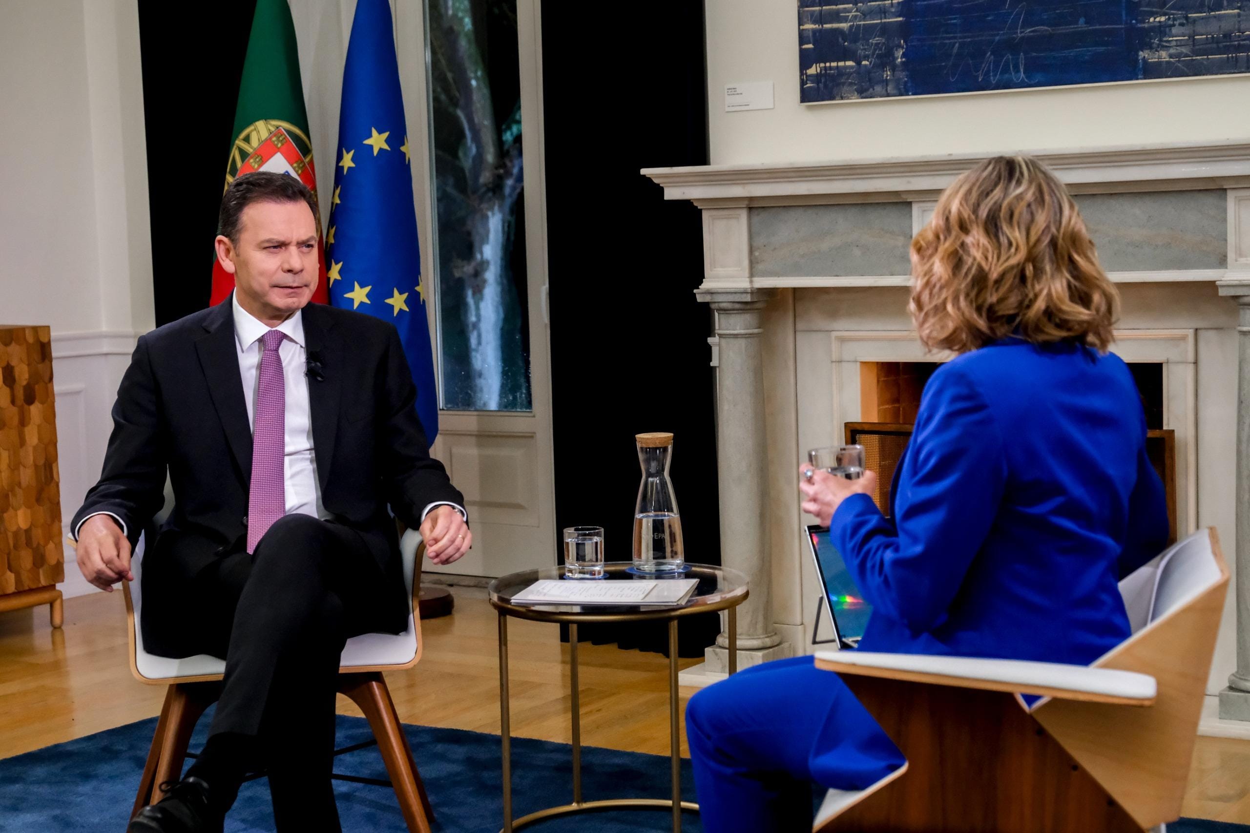 Que alegado crime é este de que a empresa da família de Montenegro é ...