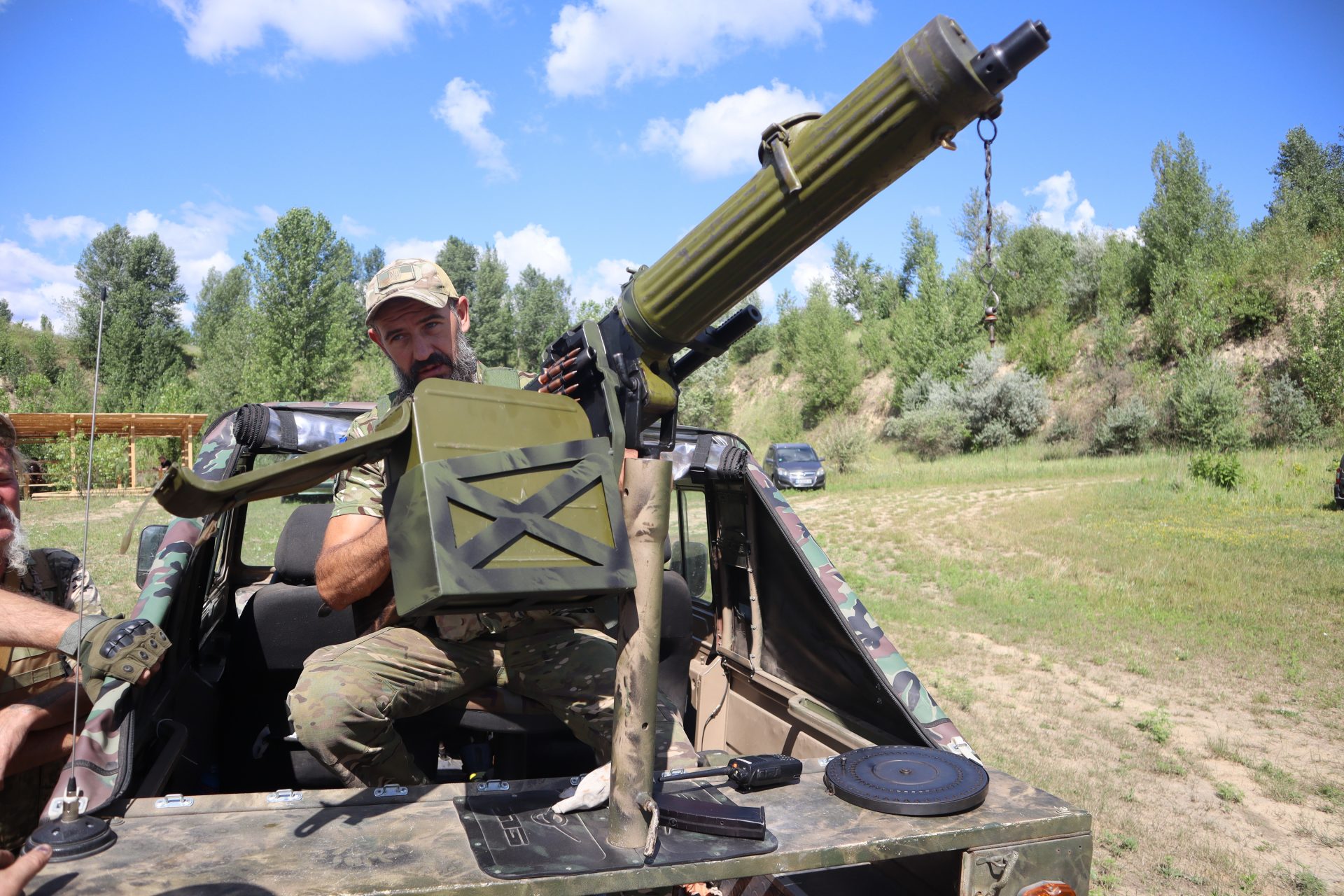 WWI Technology: Ukrainian forces are using a decades-old machine gun to ...