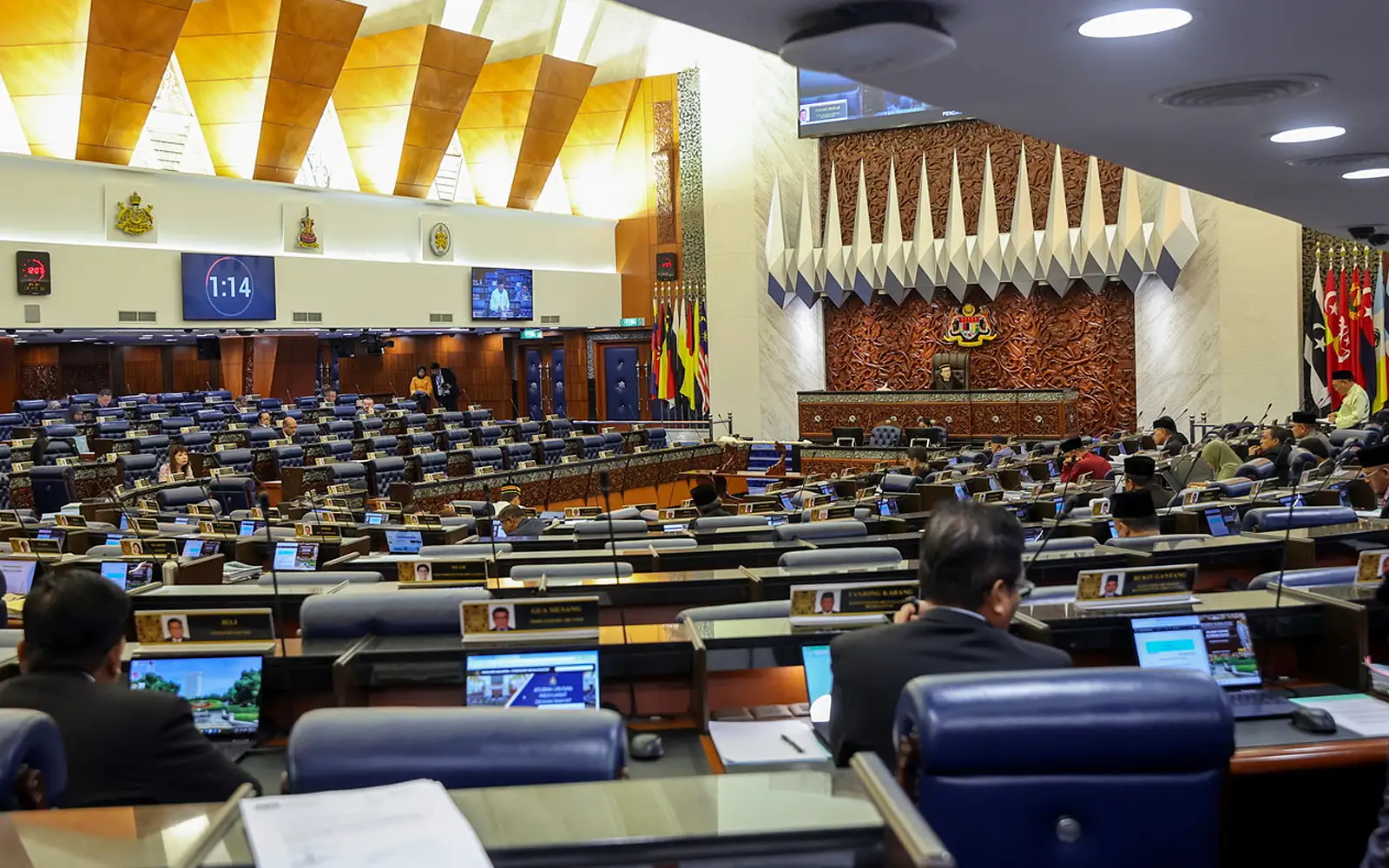 MPs get RM25,700 monthly allowance, plus claims for official duties ...