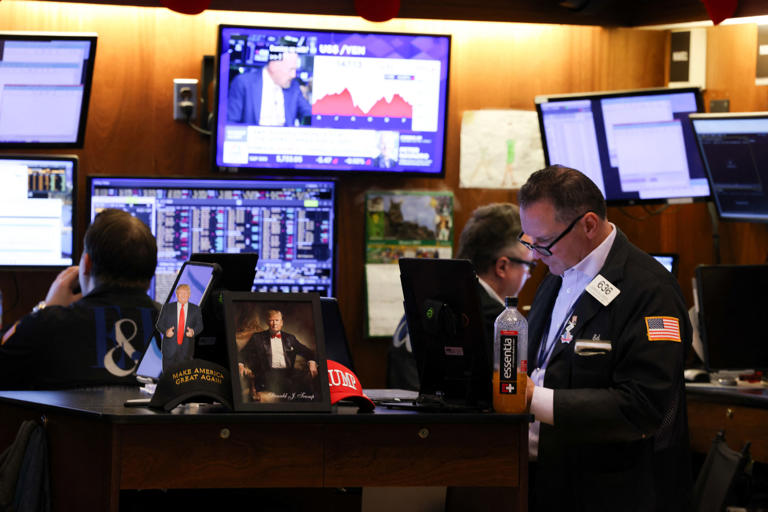 US added 900k fewer jobs in year to March, revised figures show amid ...