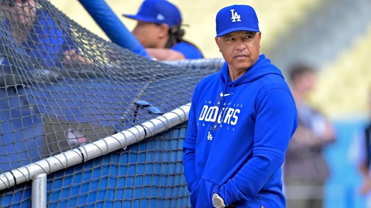 MLB: Dave Roberts reveals the new owner of the 5th spot in the Dodgers ...