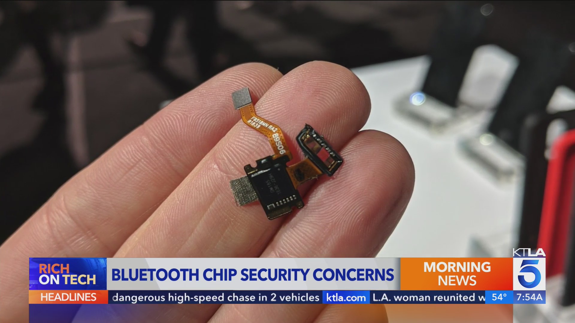 Hidden Bluetooth Chip Commands Could Put a Billion Devices at Risk