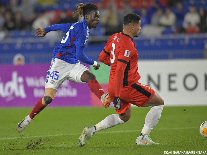 規格外の強烈ミドルも…横浜FMの21歳ジャン・クルードがACLEで圧巻の3点関与「期待を上回っていければ」