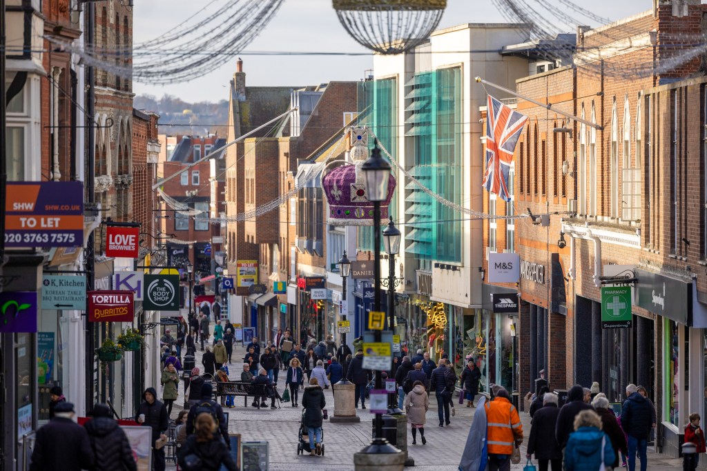 Beloved high street chain shutting stores – see the full list of closures