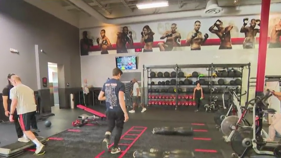 PIX11's Ben Aaron visits UFC GYM Long Island