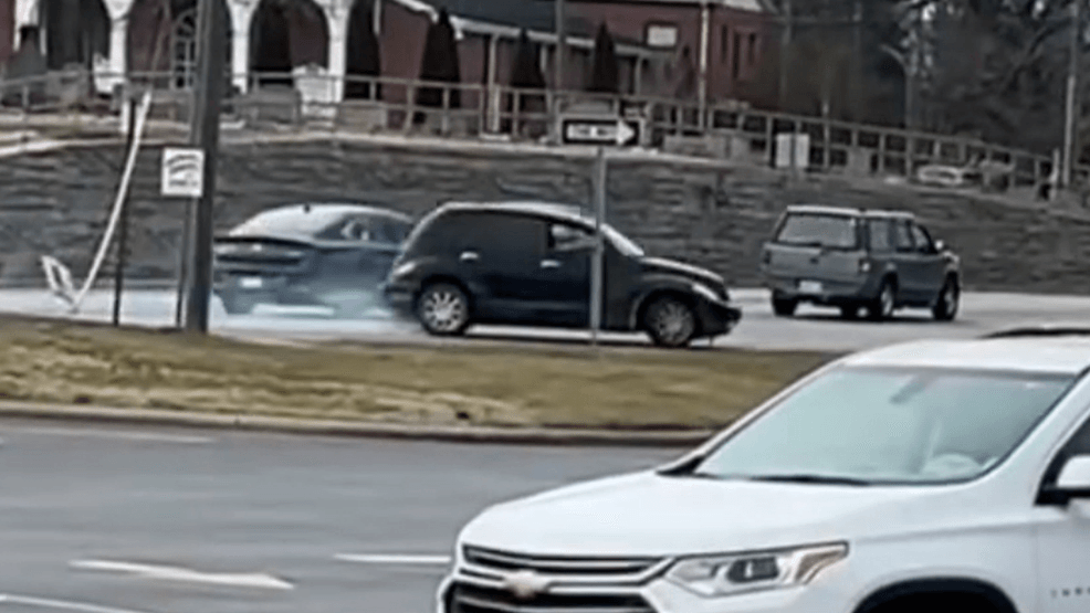 VIDEO: Driver sought after PT Cruiser seen driving recklessly on busy ...