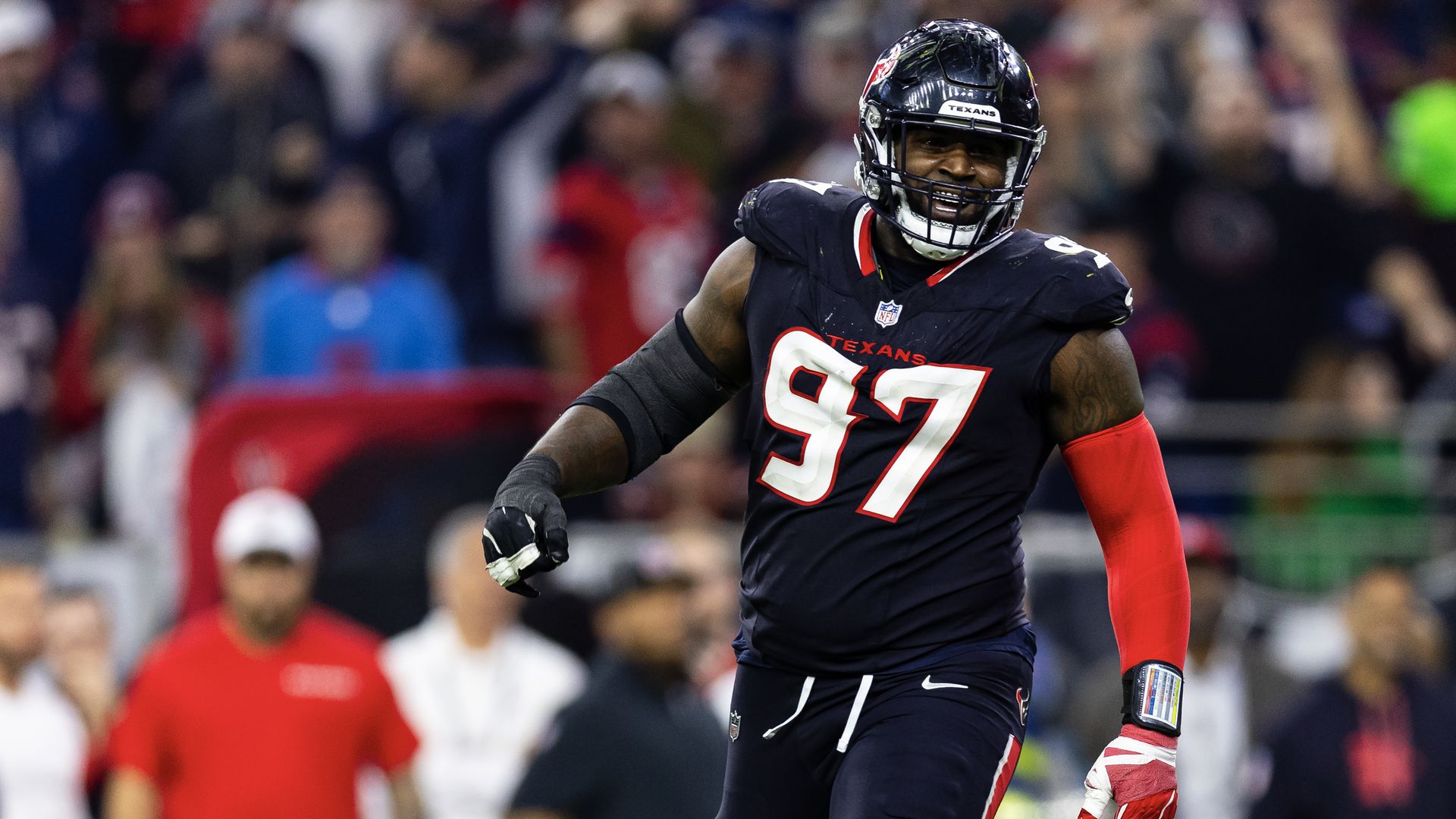 Texans re-signing DT Mario Edwards Jr. to 2-year, $9.5 million deal