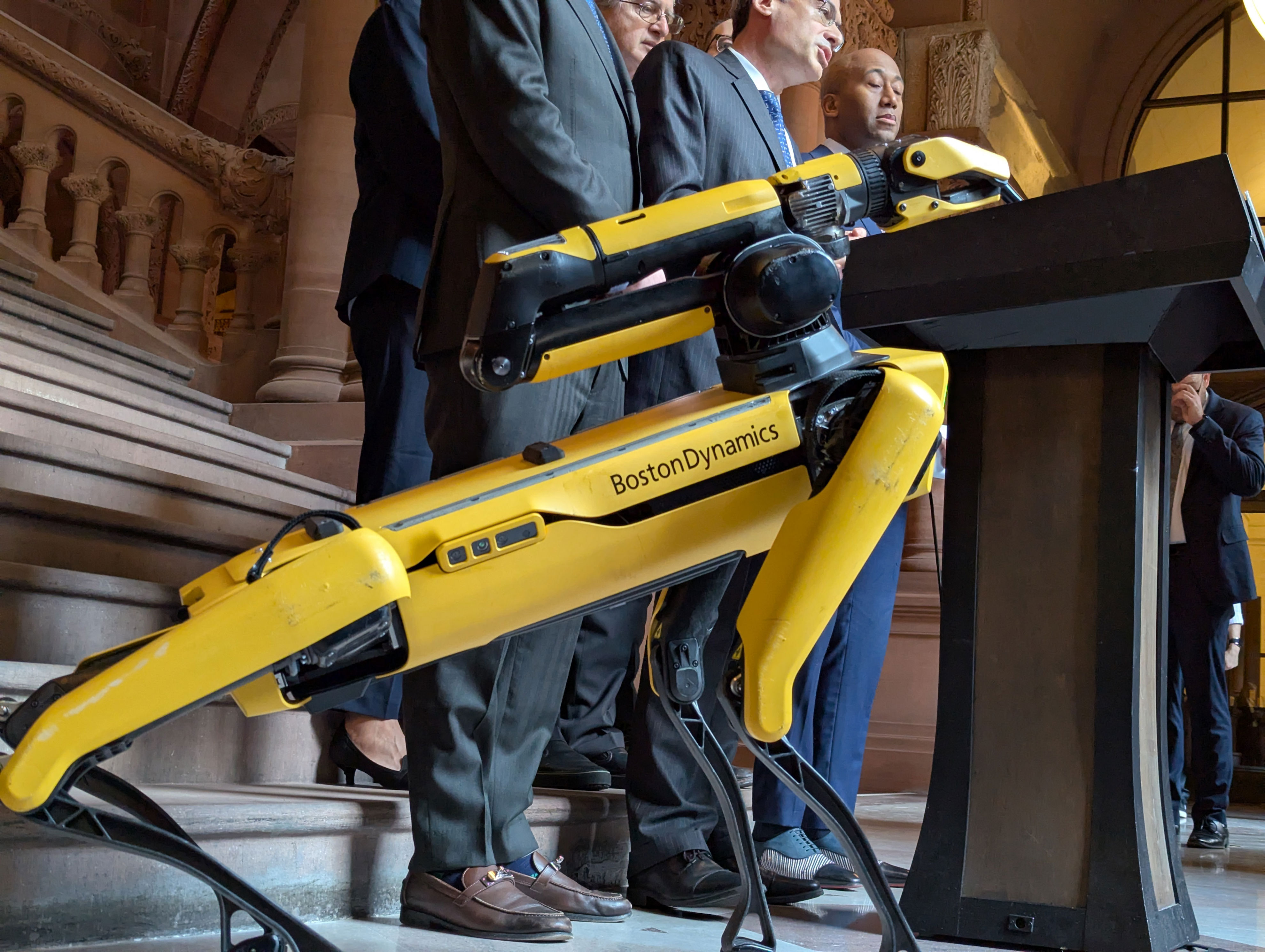 New York targets weaponized machines in landmark robotics bill