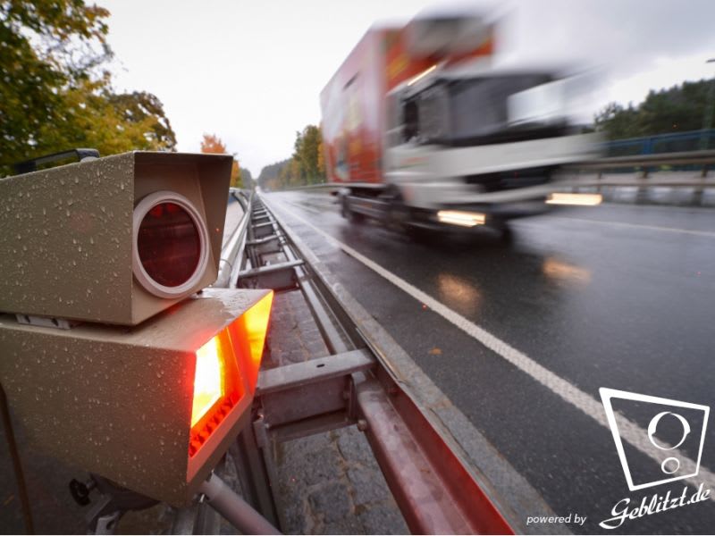 Blitzer auf der A61 aktuell am Dienstag: Wo am 11.03.2025 Radarfallen ...