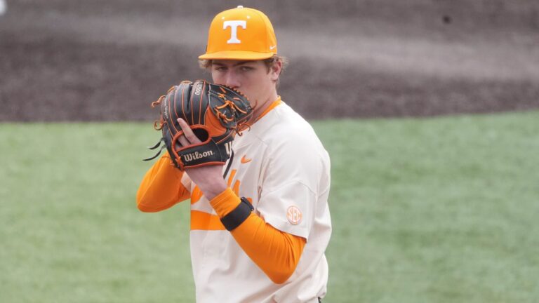 College Baseball: D1 Baseball Top 25 Rankings Updated, LSU Stays on Top