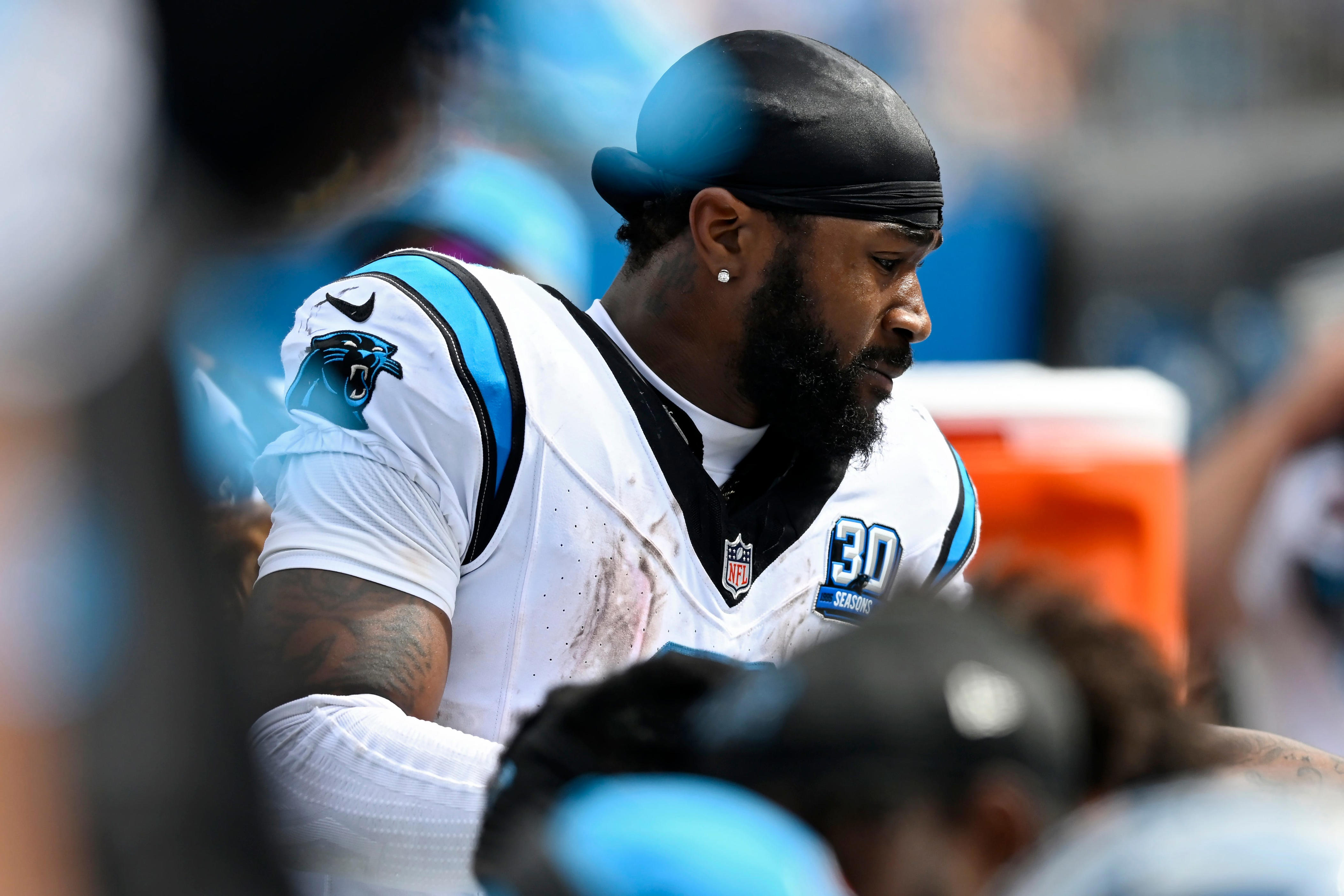 Panthers release RB Miles Sanders after 2 seasons