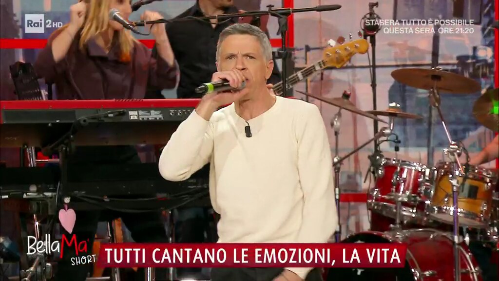 Marco Morandi canta "O surdato 'nnammurato" - BellaMa' 11/03/2025