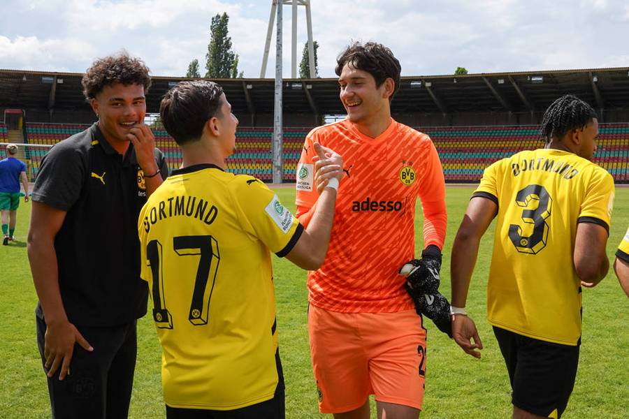 Kaderdebüt für BVB-Youngster