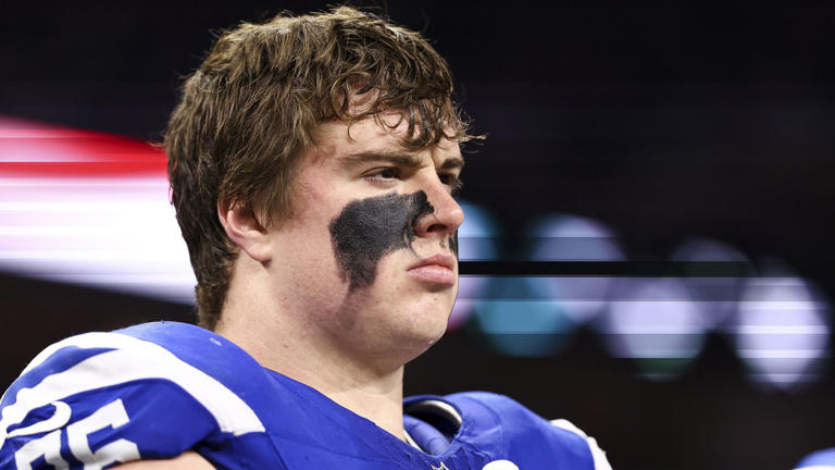 Credit score: What leads to hard inquiry? Its impact and how to avoid it?