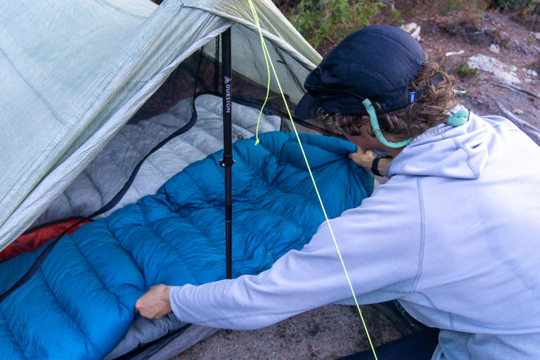 Katabatic Alsek 22 Review: Cold Sleepers Rejoice — This Sleeping Quilt ...