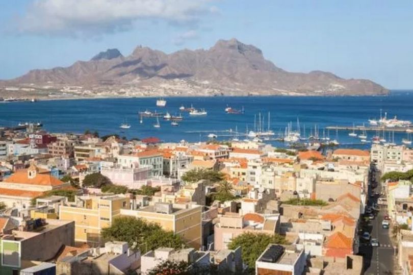 Foreign Office urges UK tourists to 'research' after sudden 'attacks ...