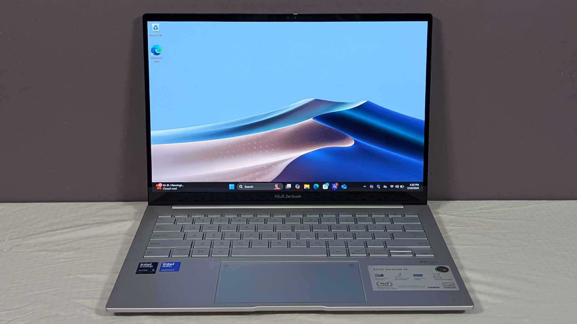 Asus Zenbook 14 UX3405CA: Great power comes with poor longevity