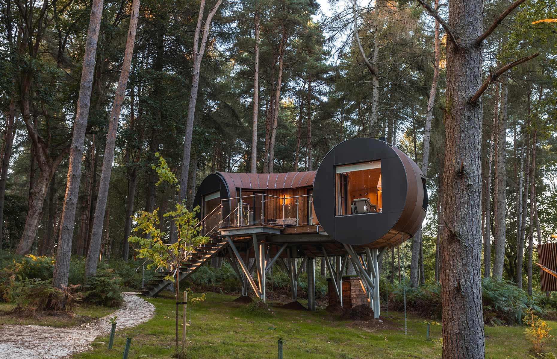 Step inside 12 INCREDIBLE treetop homes in Canada and beyond